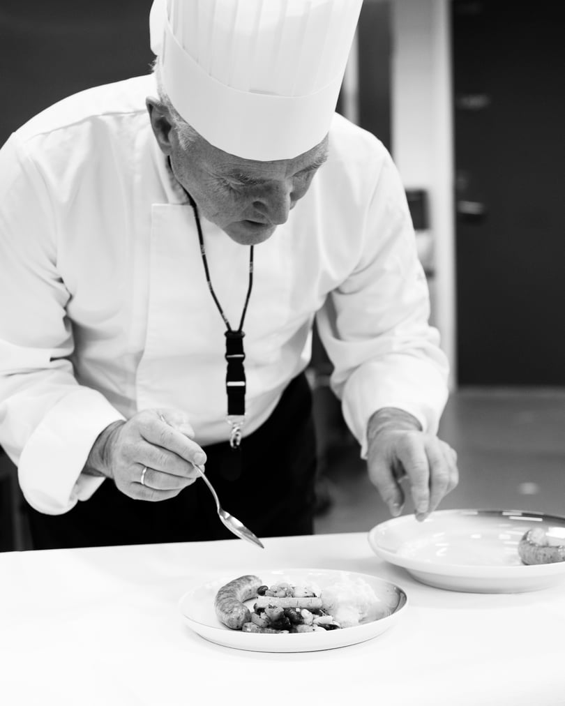 Månedens kokk: Geir Rune Larsen vil heve lønna til alle kokker og ...