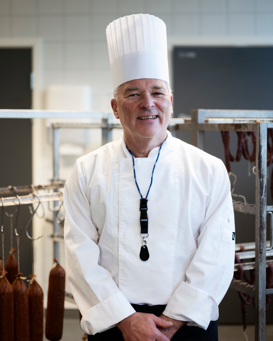 Månedens kokk: Geir Rune Larsen vil heve lønna til alle kokker og ...